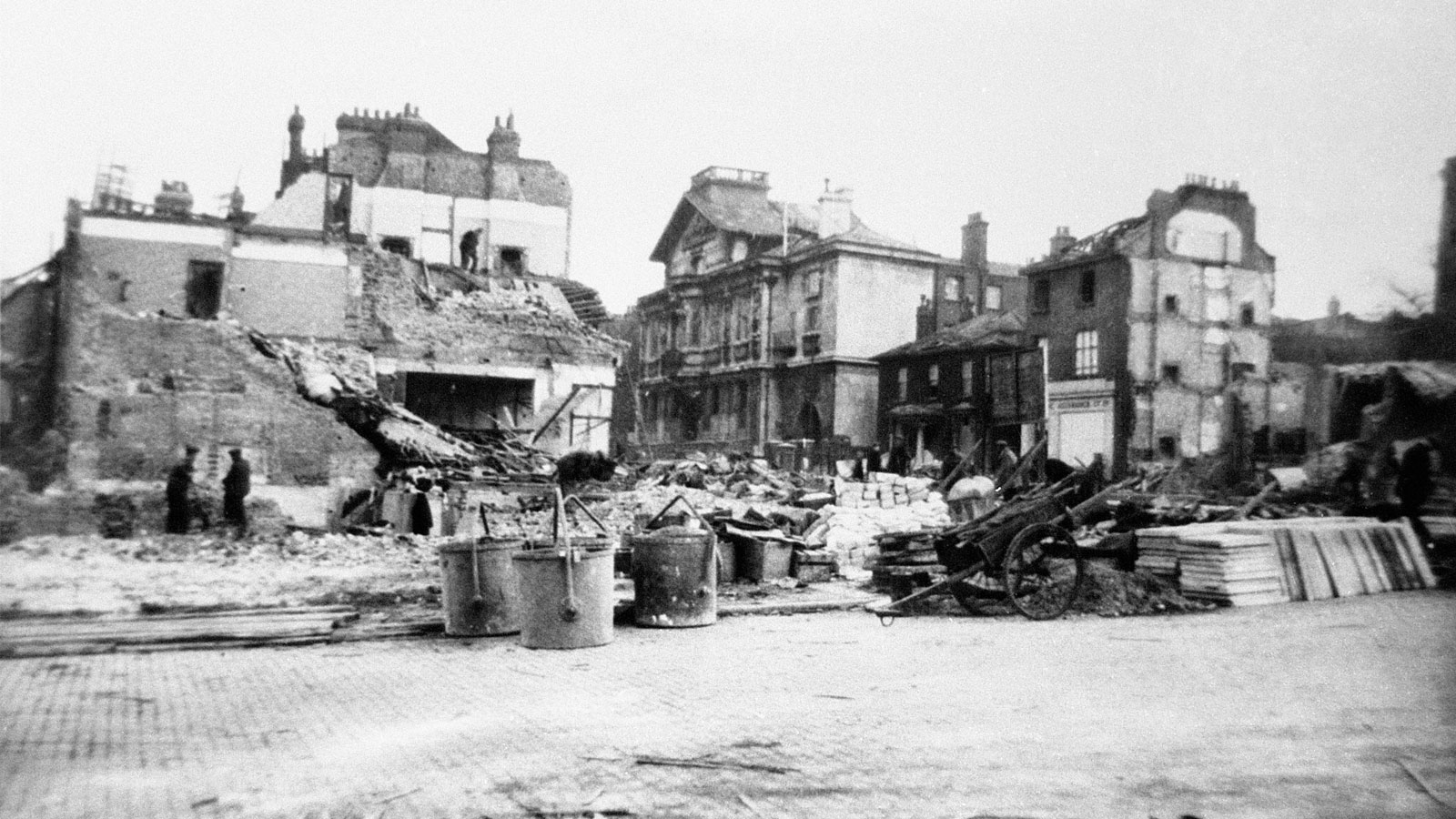 New Cross V2 attack: The professor honouring those lost on SE London's ...