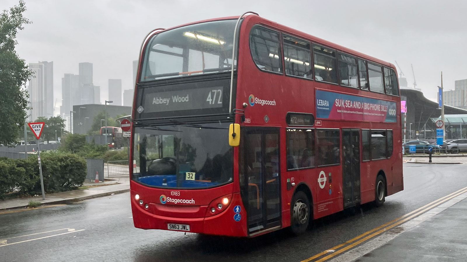 TfL confirms it will scrap 472 bus for faster Superloop service - The ...