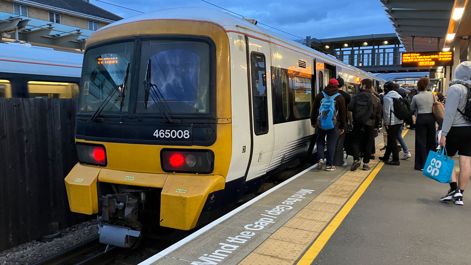 Southeastern set to restore all-day link to Elizabeth Line in plan to ...